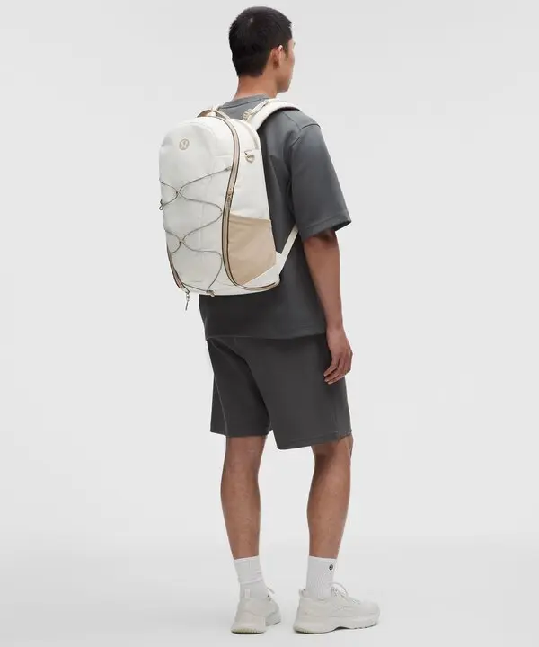 Lululemon Scuba Backpack 32l - Light Ivory/Wacky Khaki/Willow Leaf
